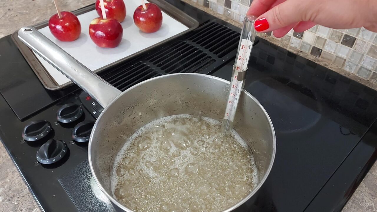 Recette facile des pommes de tire - Tornade Rousse